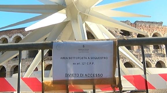 Inchiesta della Procura sul crollo della Stella in Arena | L'Arena Inchiesta della Procura sul crollo della Stella in Arena | L'Arena
